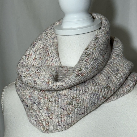 Universal Thread | Accessories | Universal Thread Infinity Scarf Cream ...